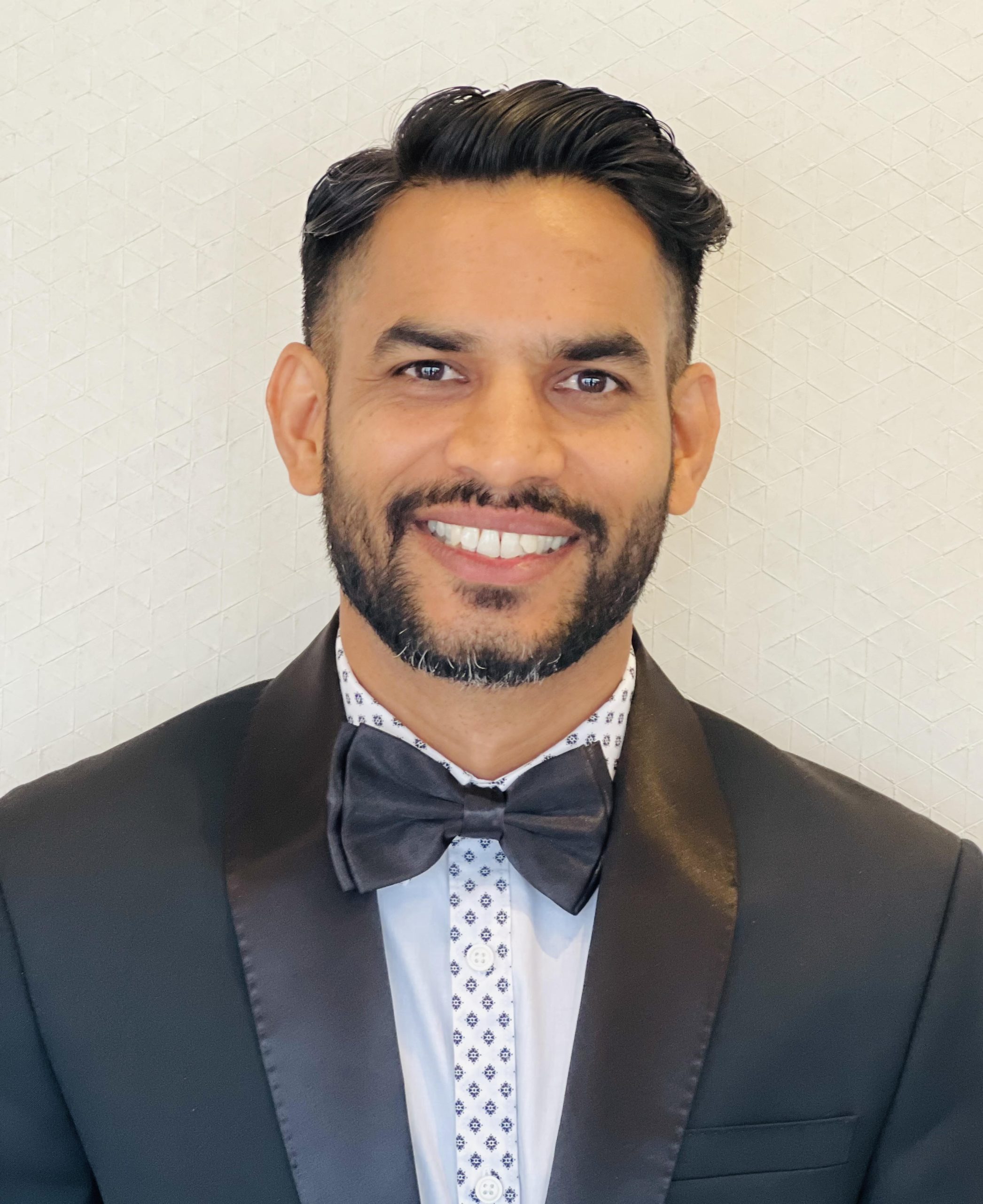 Mike Patel's Instagram, Twitter & Facebook on IDCrawl